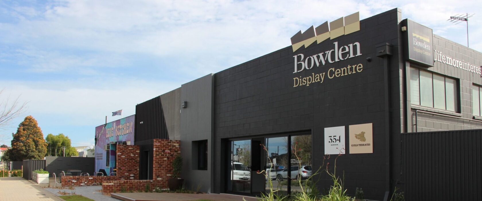 Countdown to opening of new Bowden Display Centre - Bowden